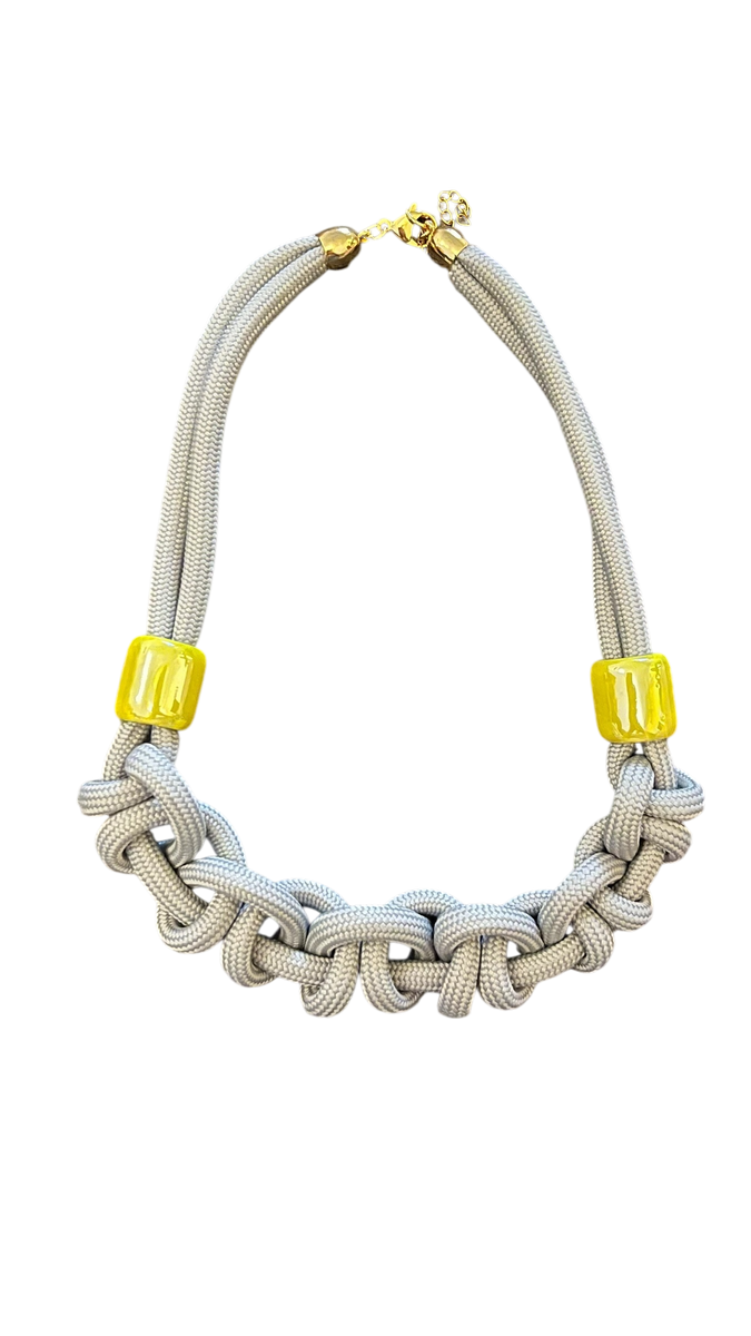 Collar Renata – The Makers LLC